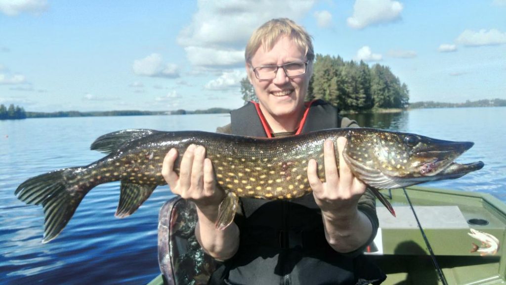 Hot, sunny and calm. The most difficult pike fishing conditions but he ...